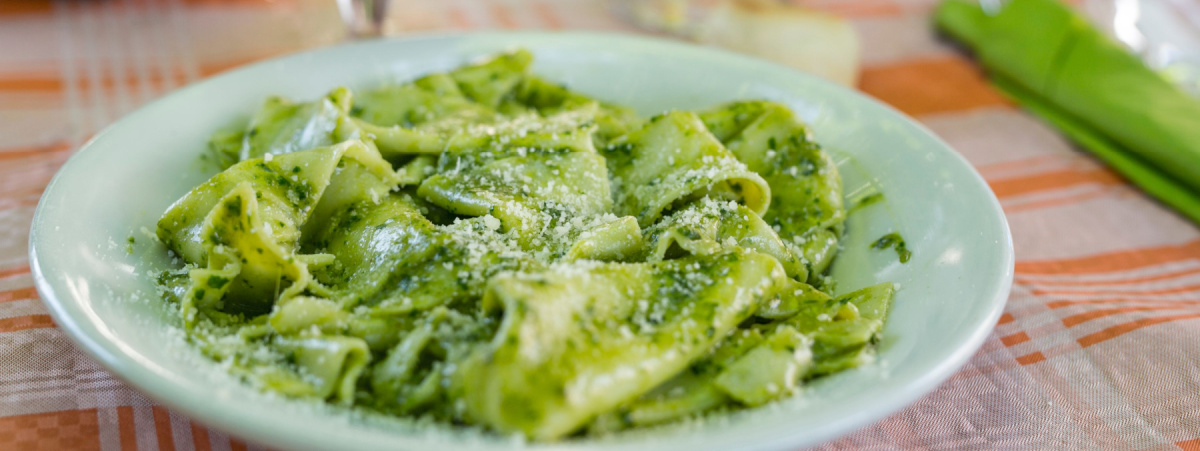 Storia e ricetta dei Mandilli de sea: i “fazzoletti di seta” tipici ...